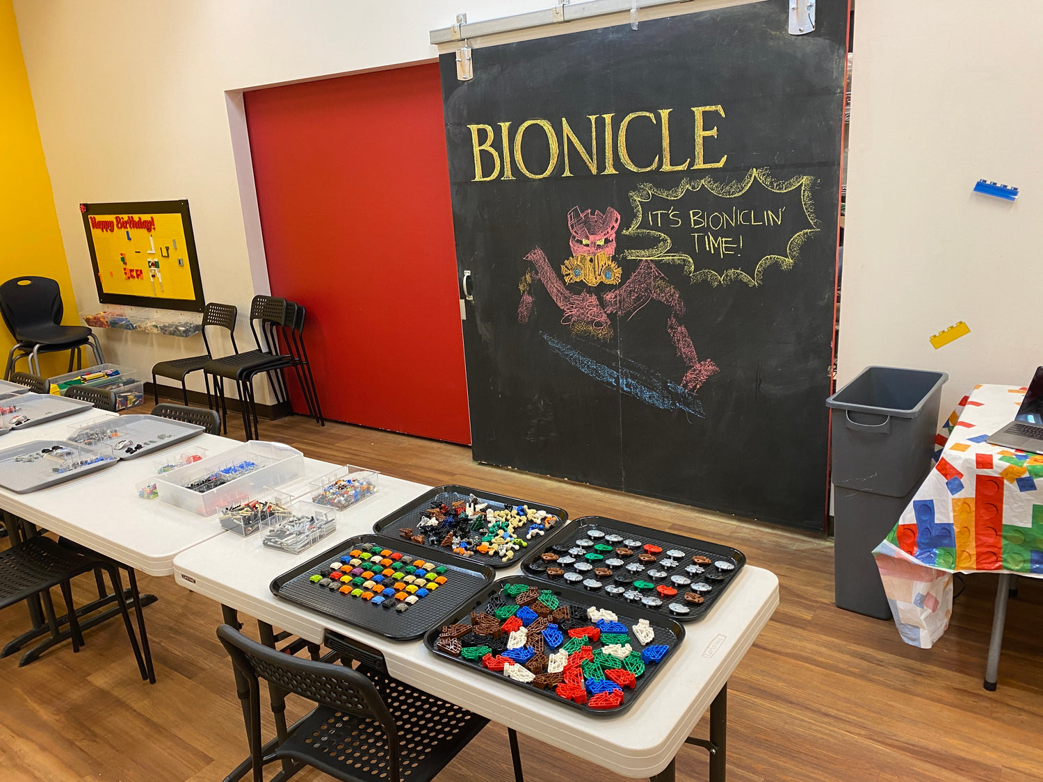 Shop LEGO Products - Bricks & Minifigs Portland